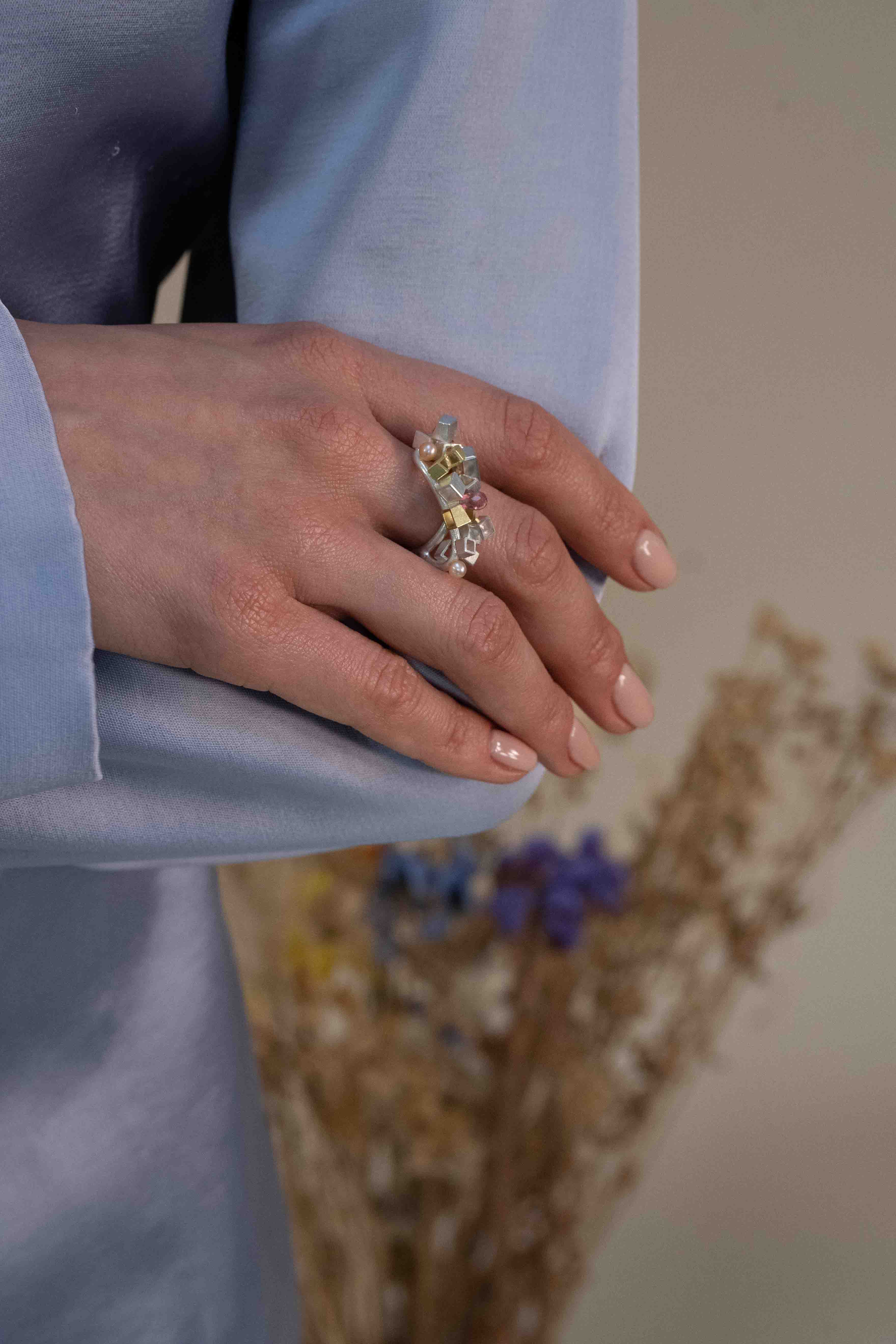 Dawn Cluster Ring – Cockpit Studios